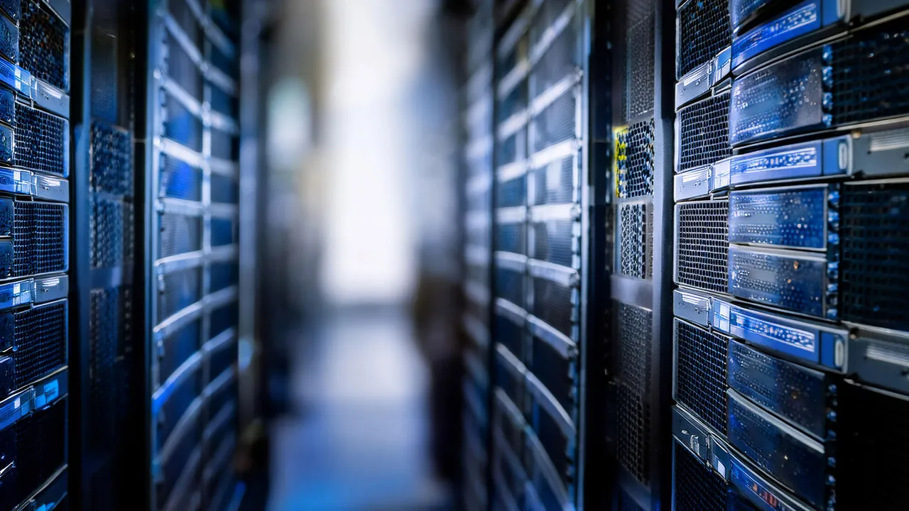 Understanding Data Centers: A Beginner’s Guide for Newcomers